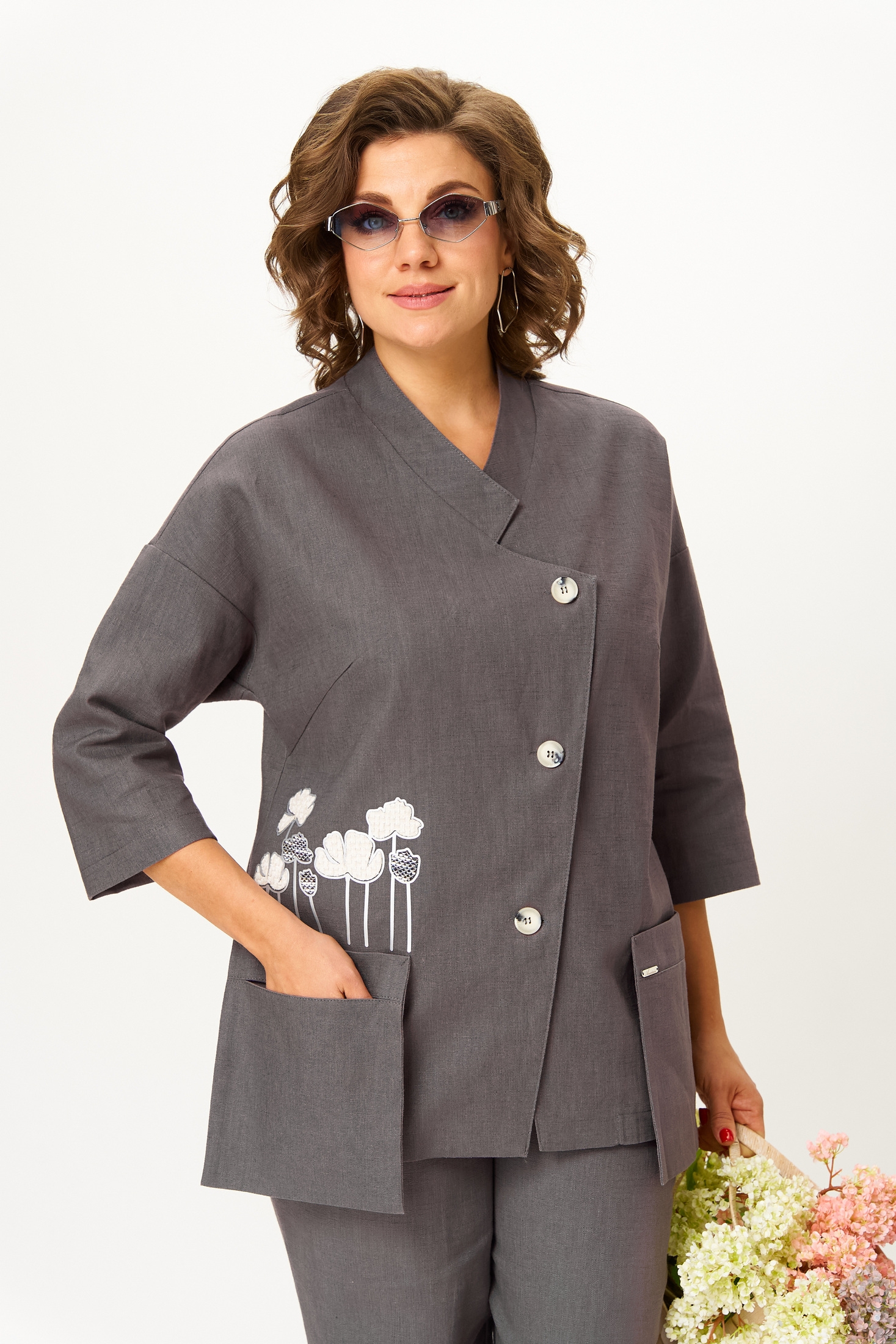 Костюм брючный 1202 серо-коричневый Anastasia купить в интернет магазине Велесмода